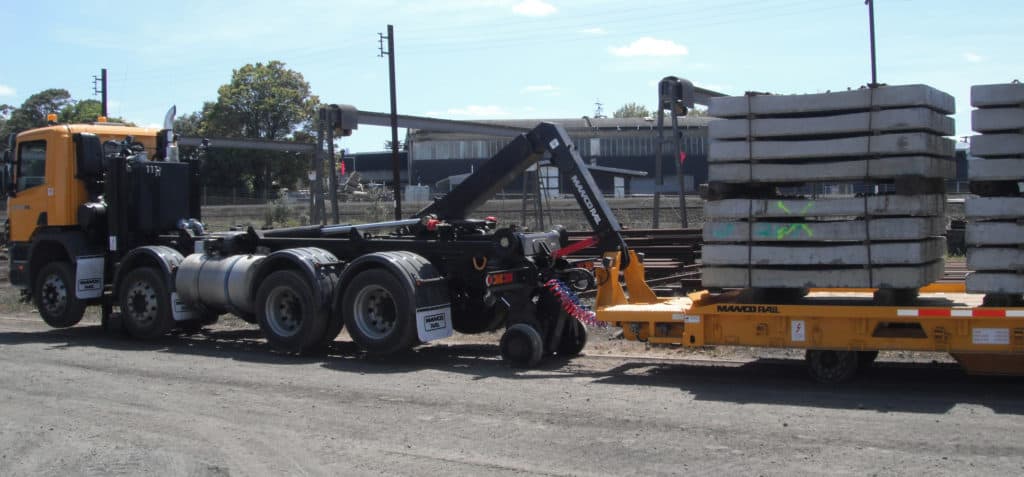 Tug With Transport Trailer - Manco Rail Hire